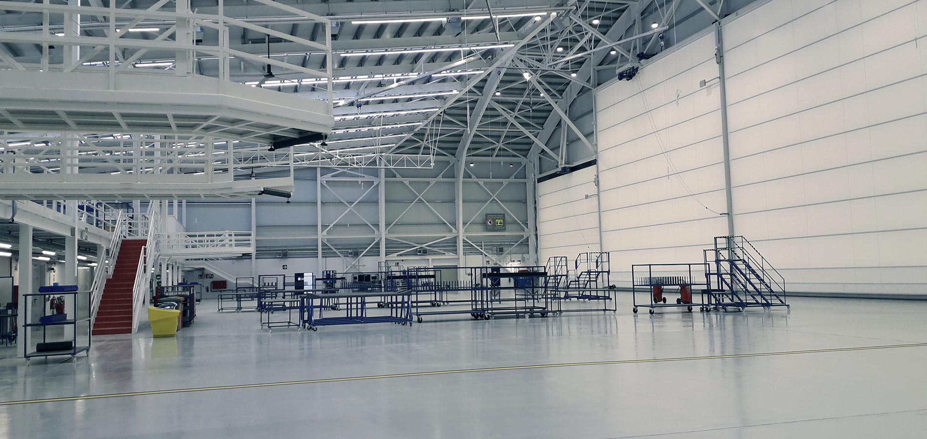 Hangar para Ryanair - Sando