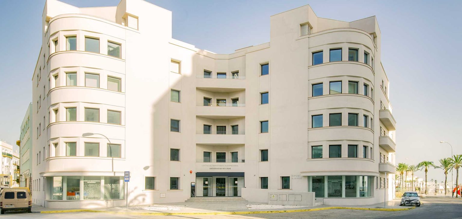 Rehabilitación del Edificio El Olivillo - Sando