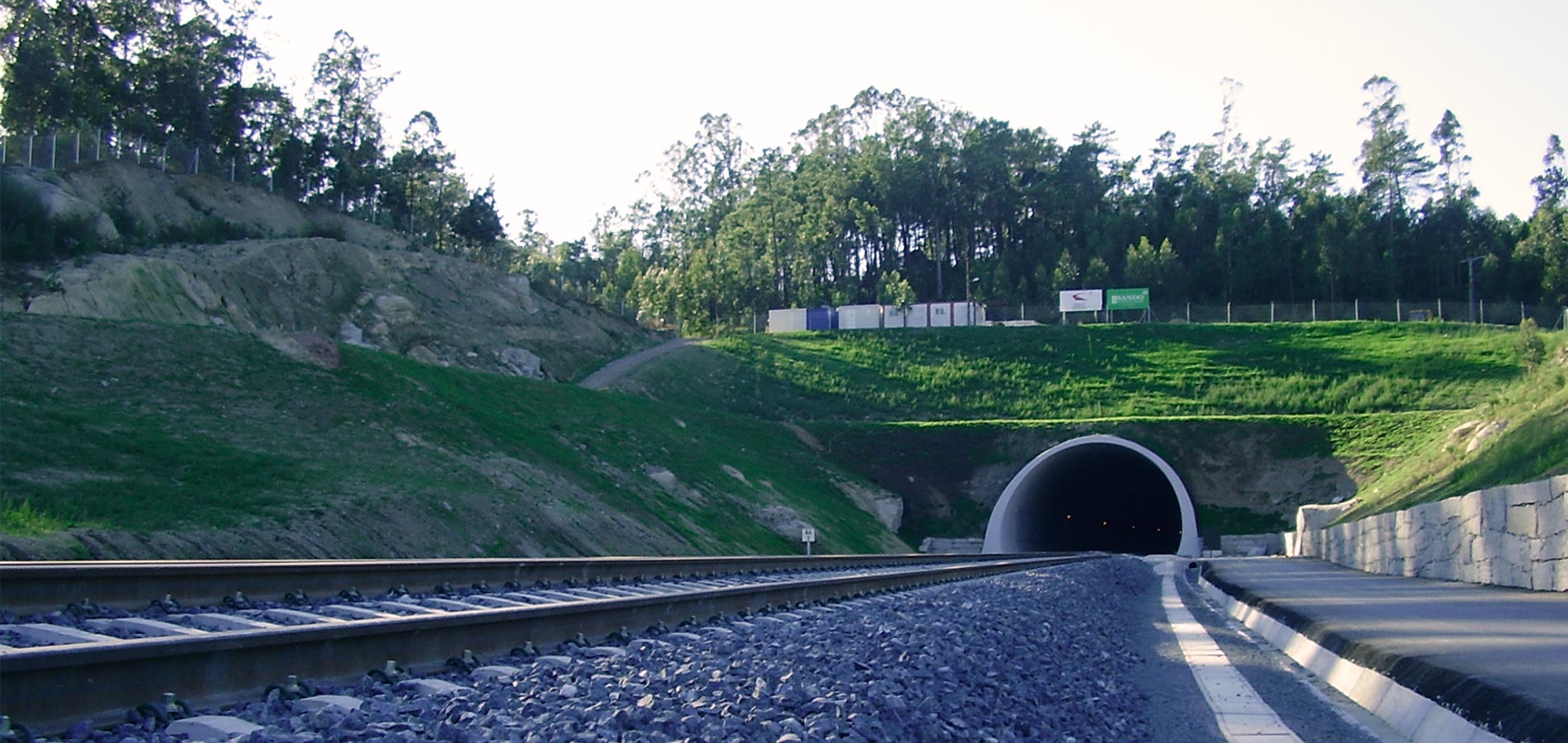 Túneles y estructuras - Sando